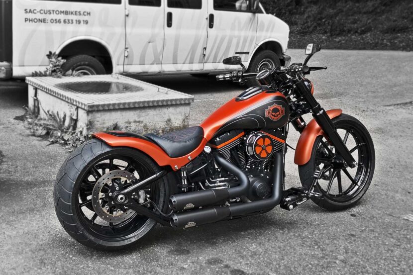 Breakout Komplettumbau - Custombike und Harley-Davidson Werkstatt Aargau