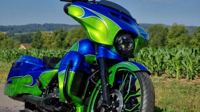 Harley Bagger Endstufe - Custombike und Harley-Davidson Werkstatt Aargau